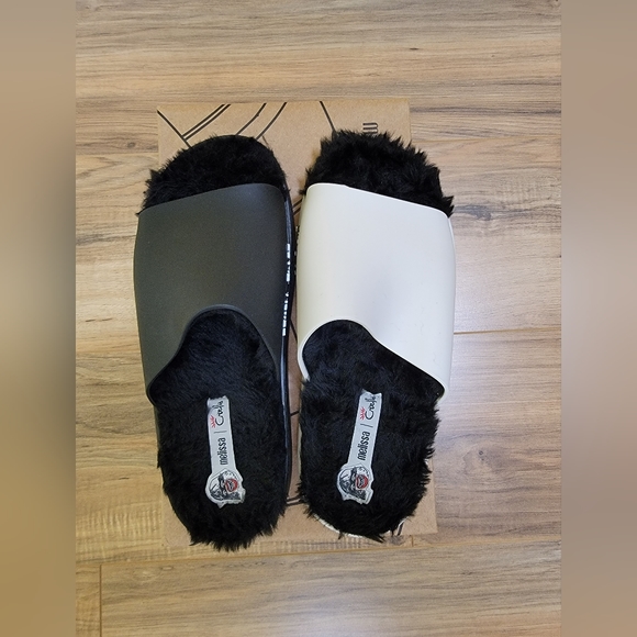 Melissa | Shoes | Melissa Fluffy Slide Cruella Special Editionsize 9 ...